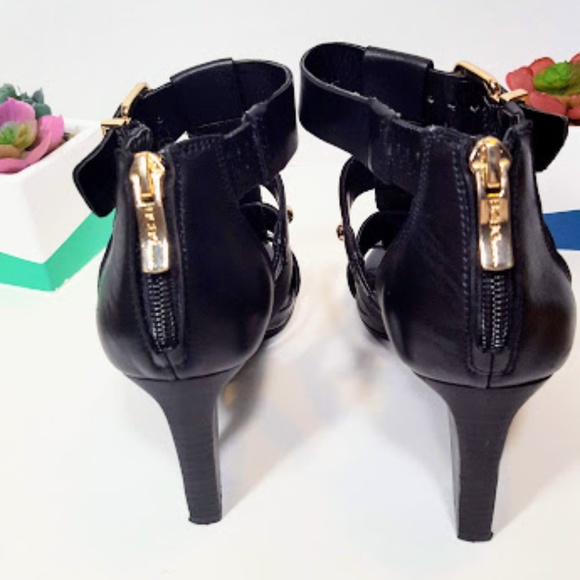 BCBGeneration | Shoes | Gorgeous Bcbg Generation Bg Fizzy Sandals Sz 55 ...